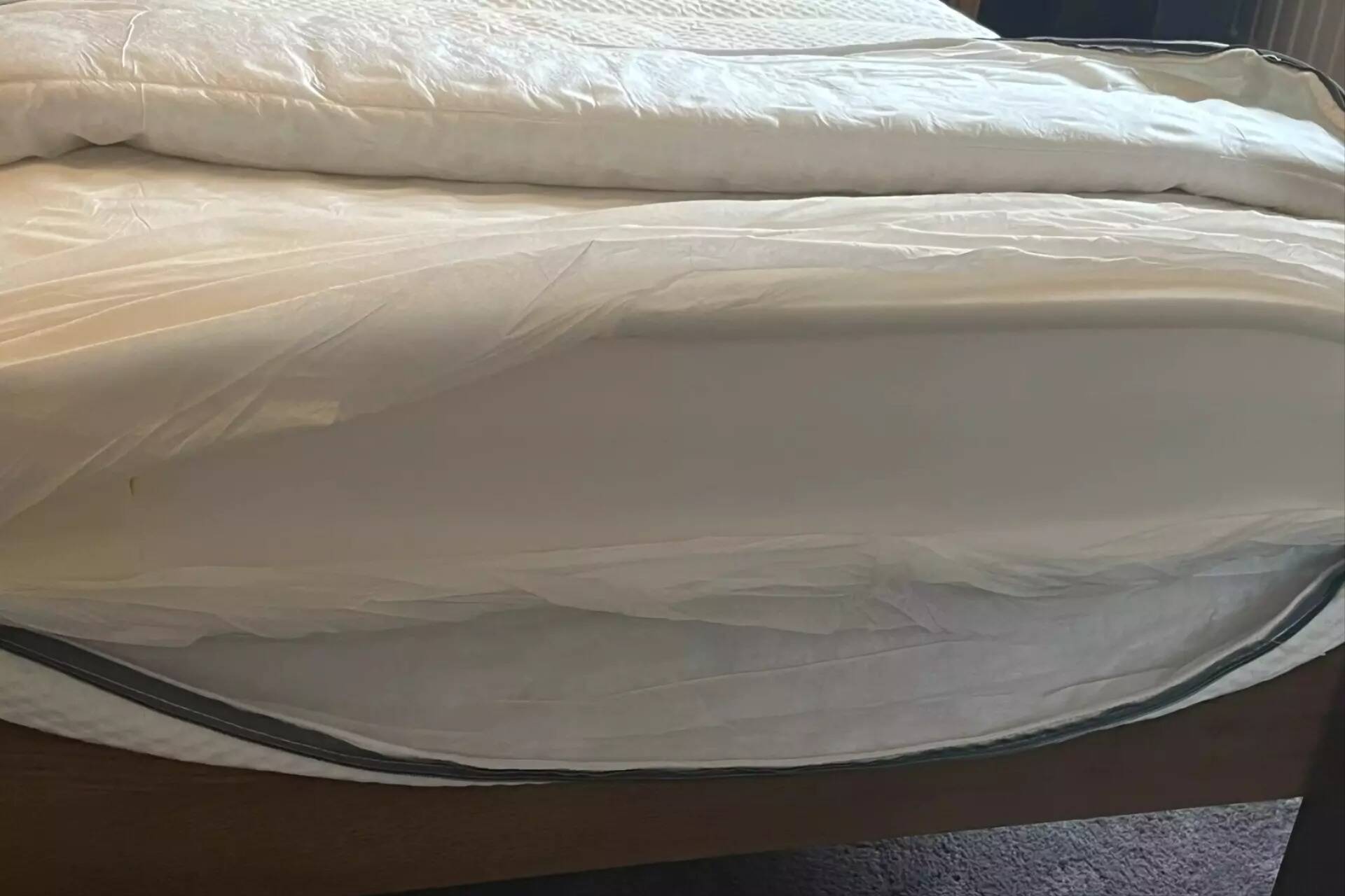 Wave Smart By M Line Matras Review | 2025